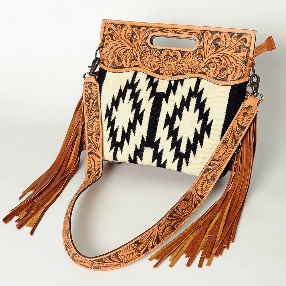 Small Mountain Western Leather Crossbody Purse – Dodi Jo's